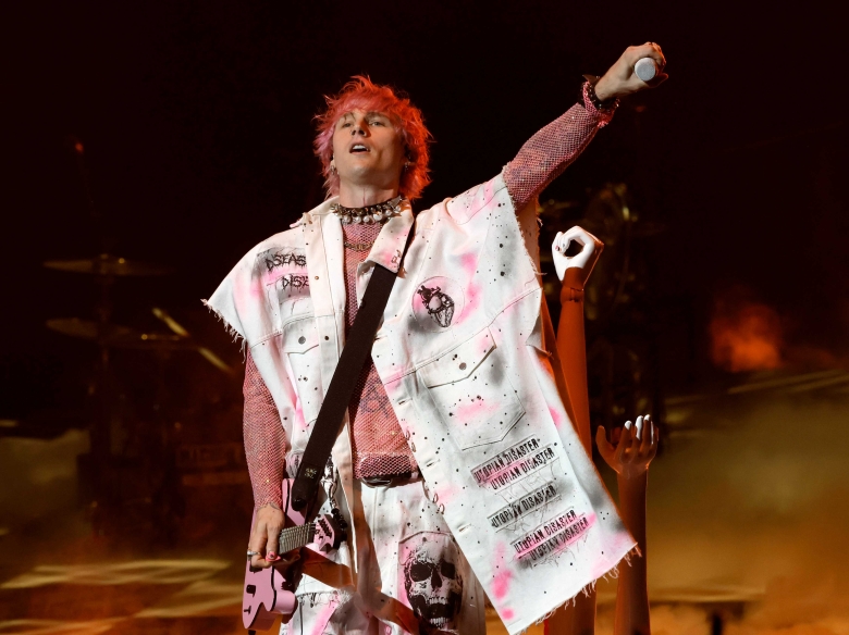 Movie Review: Machine Gun Kelly Takes The Wheel in Gripping Crime Drama ...