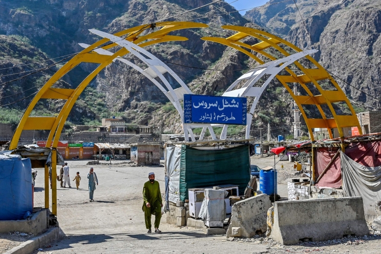 Border clashes recall Pakistan's tricky history with the Taliban | Al ...